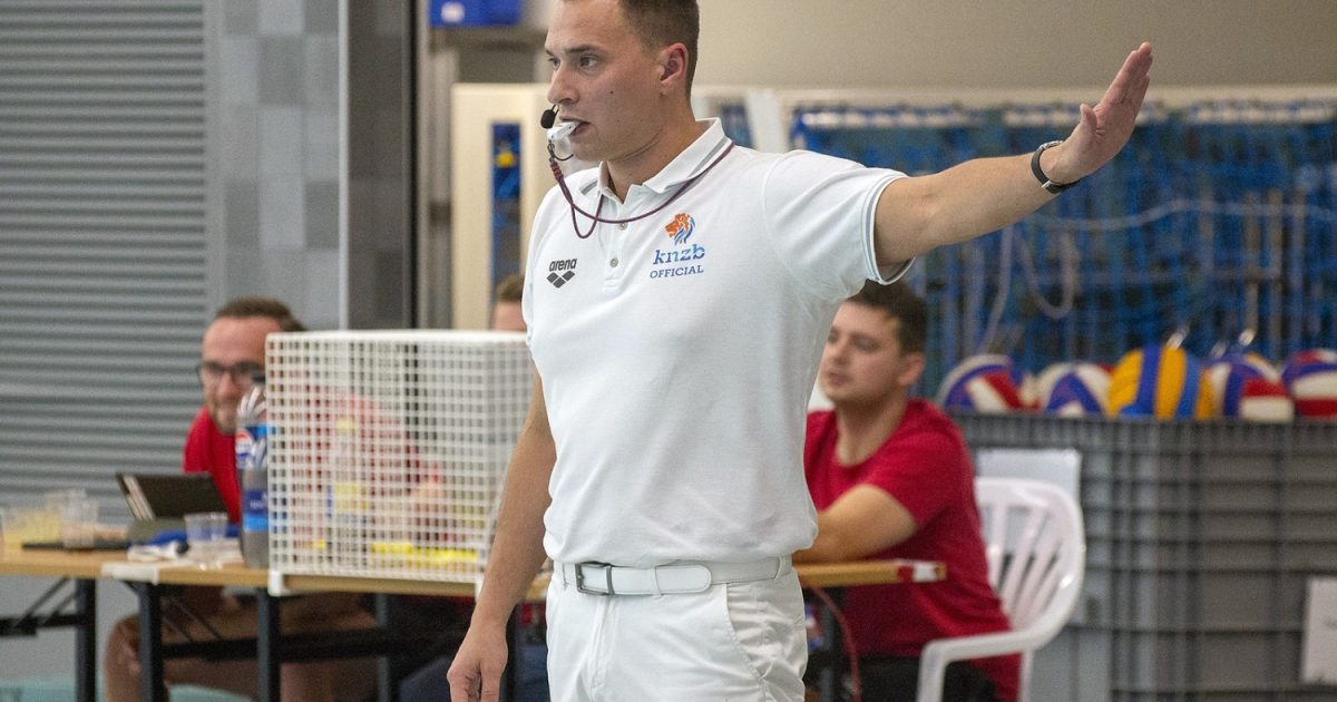 KNZB | Veel belangstelling voor vervolgcursus waterpoloscheidsrechter