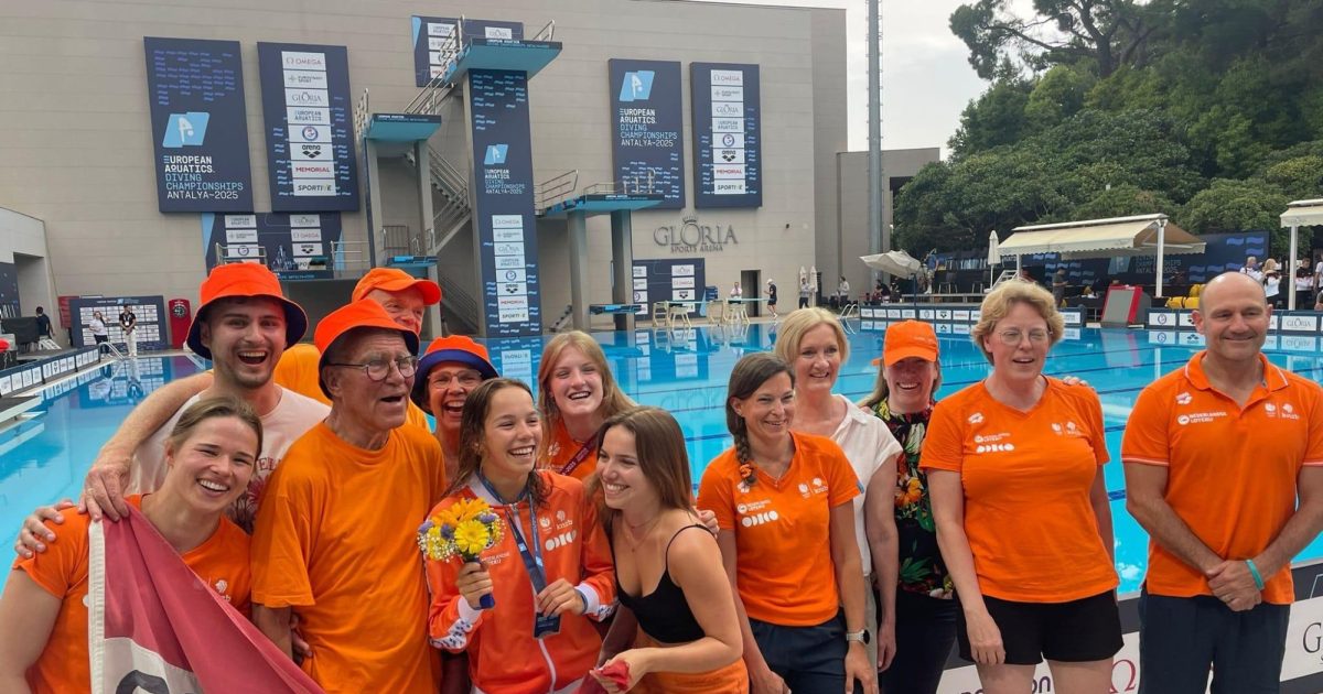 KNZB | EK Schoonspringen: BRONS voor Else Praasterink