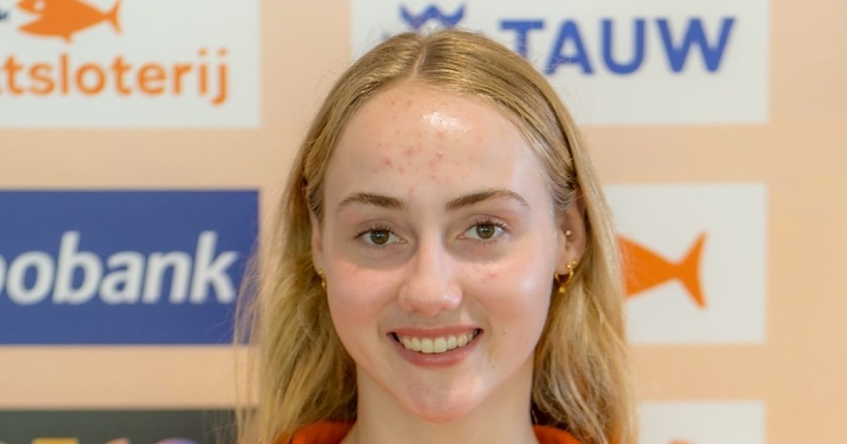 KNZB | WK Synchroonzwemmen: Marloes Steenbeek als 10e naar finale…
